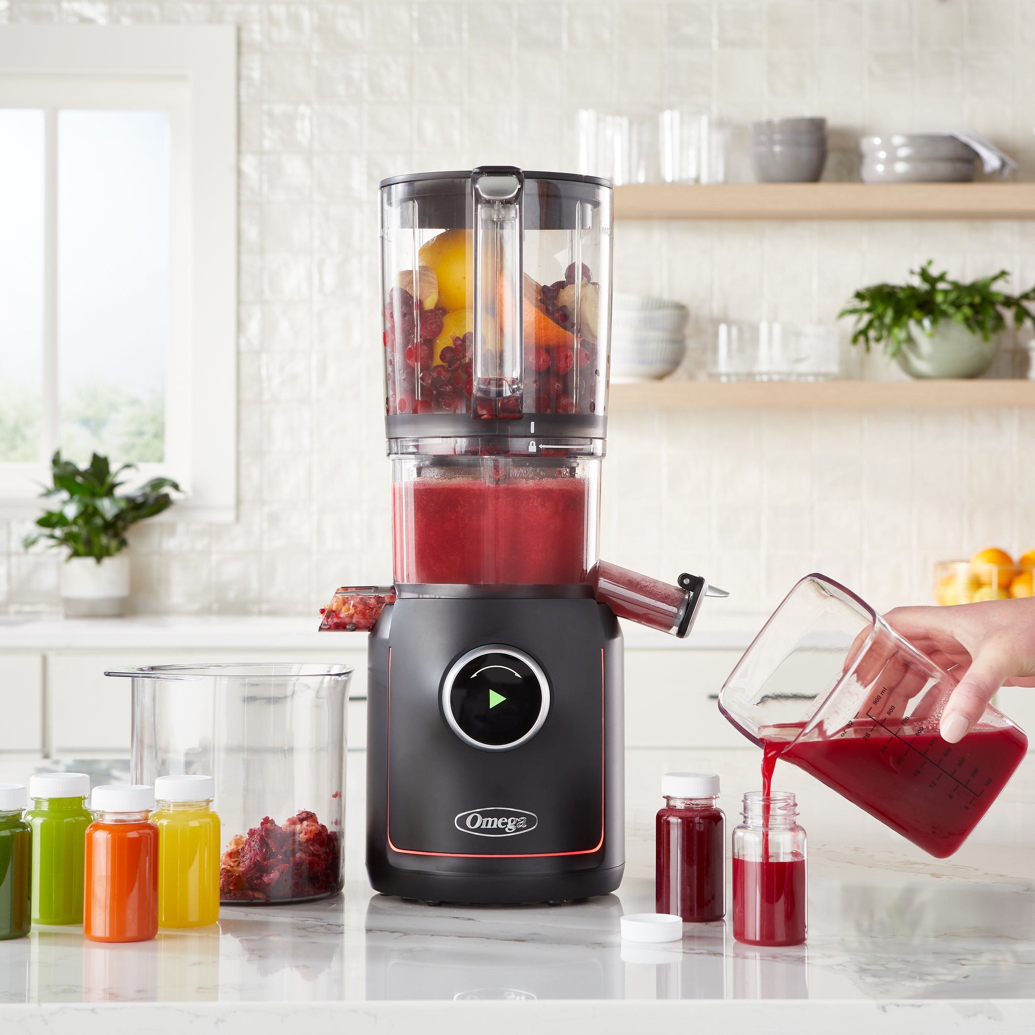Omega Juicers: Experience the Power of Juicing for Optimum Health!